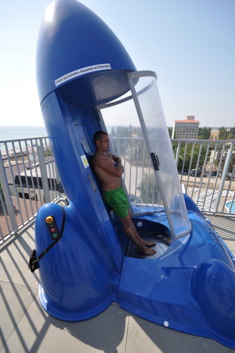 Looping Rocket - BoerSlides & Disco